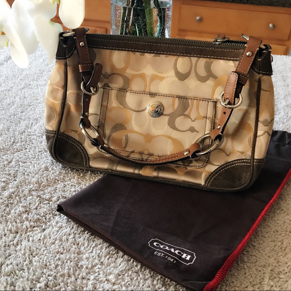 Coach Signature C Tote Gem